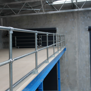 Warehouse Pedestrian Safety Fence - Stand Alone Bay – Steelspan Storage ...